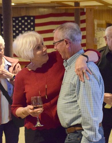 Local veteran receives Quilt of Valor | Local News | effinghamdailynews.com