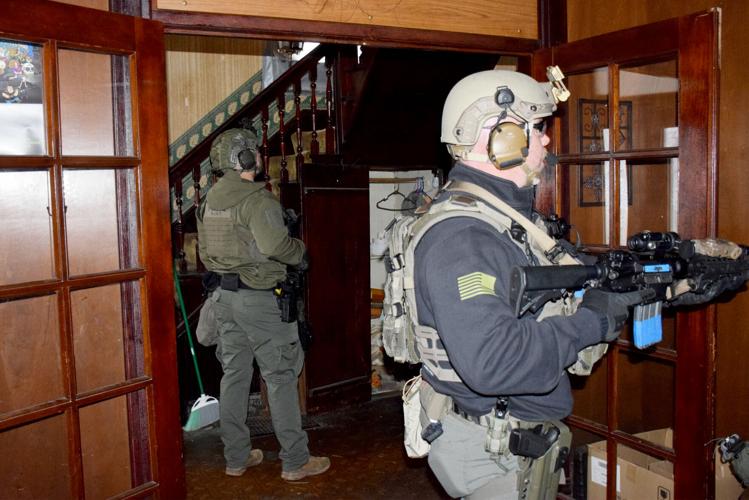 SWAT Training Goal: To make the situation safe | Local News ...