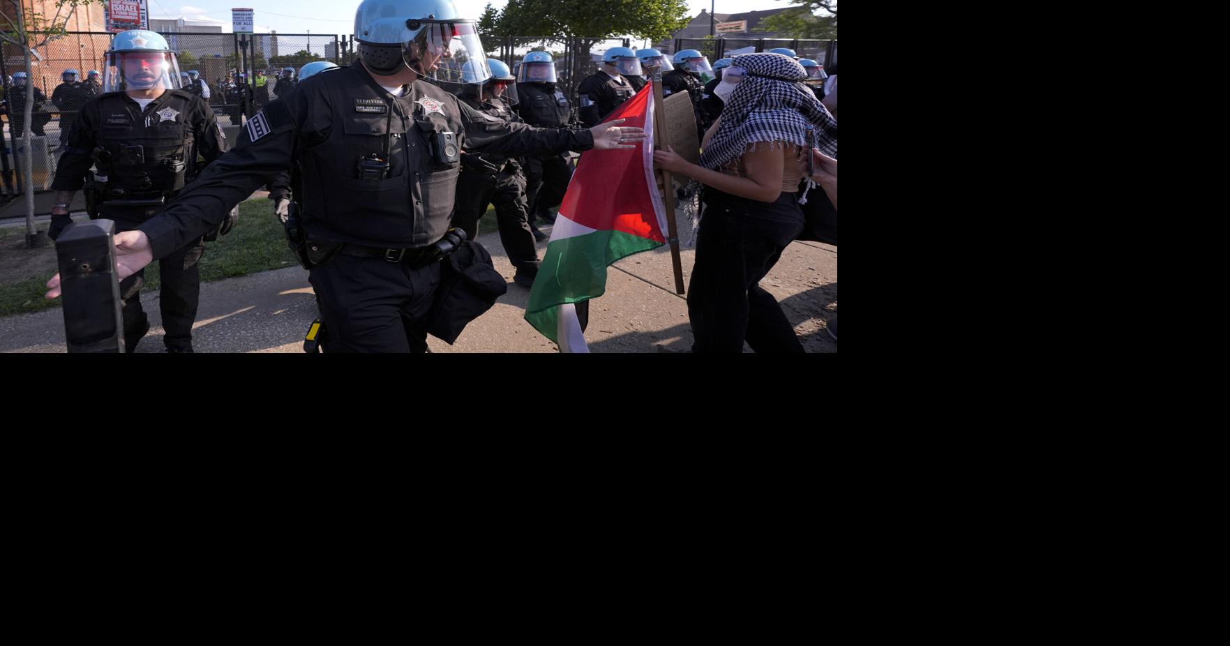 Protesters break through security fence near site of Democratic ...