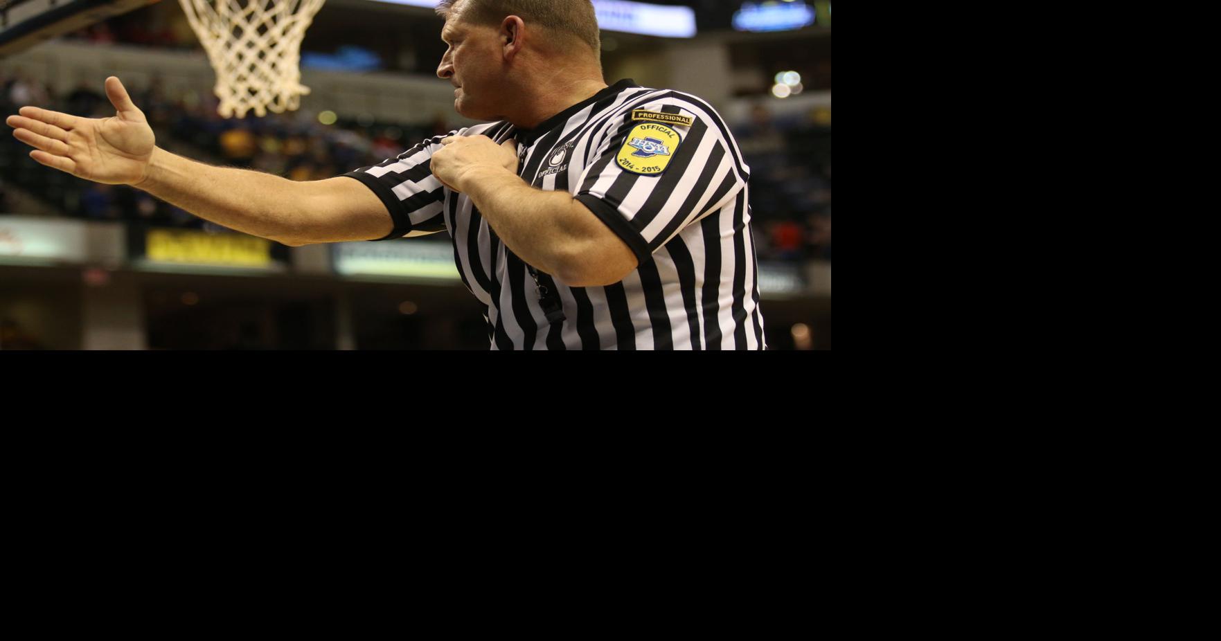 All the right calls: Referee Dave Spencer works his way into three ...