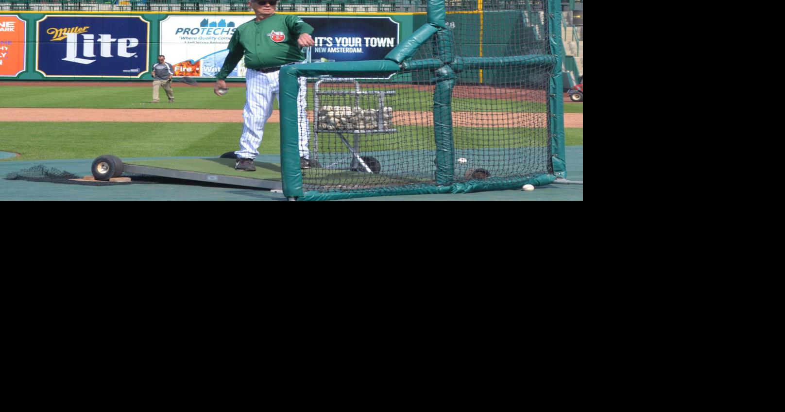 Burt Hooton offering his years of baseball experience to help minor ...