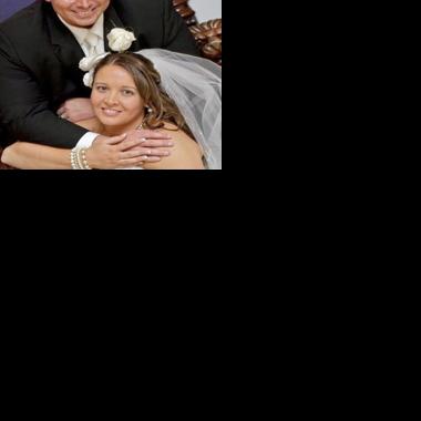 Dustin and Cristyn Messick | Milestones | elkharttruth.com