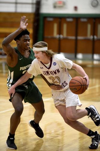 Rough fourth quarter dooms young Jimmies | Sports | elkharttruth.com