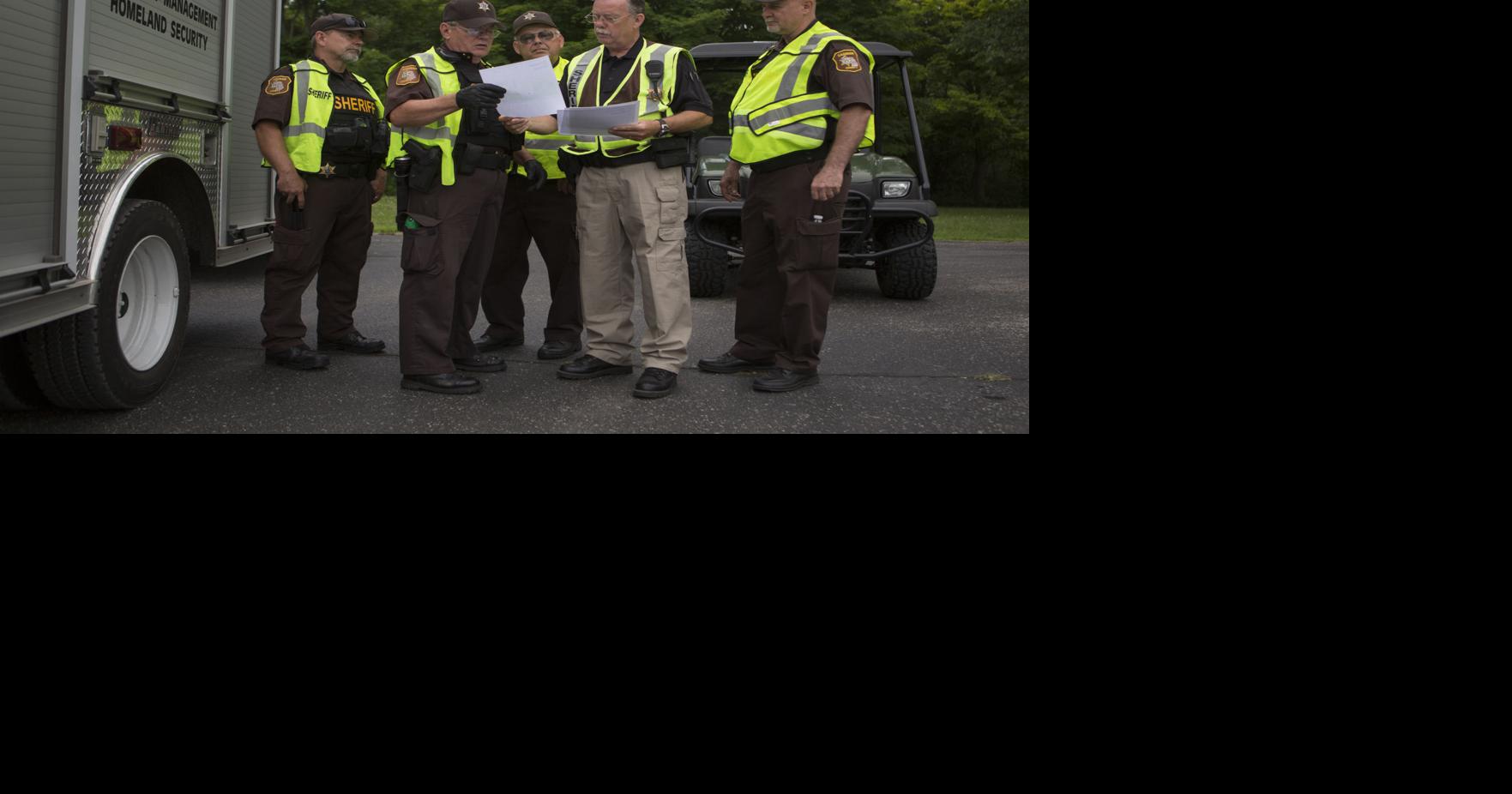 Sheriff: 4 dogs in roaming pack shot in Saginaw | Michigan ...