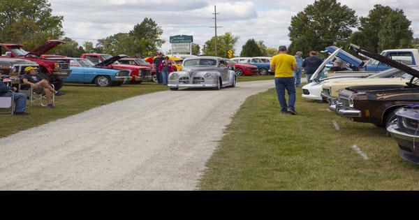 Essenhaus cruise-in ends season with big turnout | Features ...