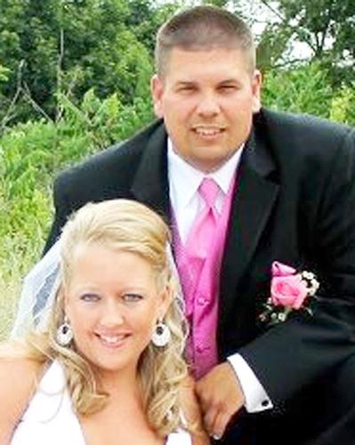 Mike and Laurie Gonser | Milestones | elkharttruth.com