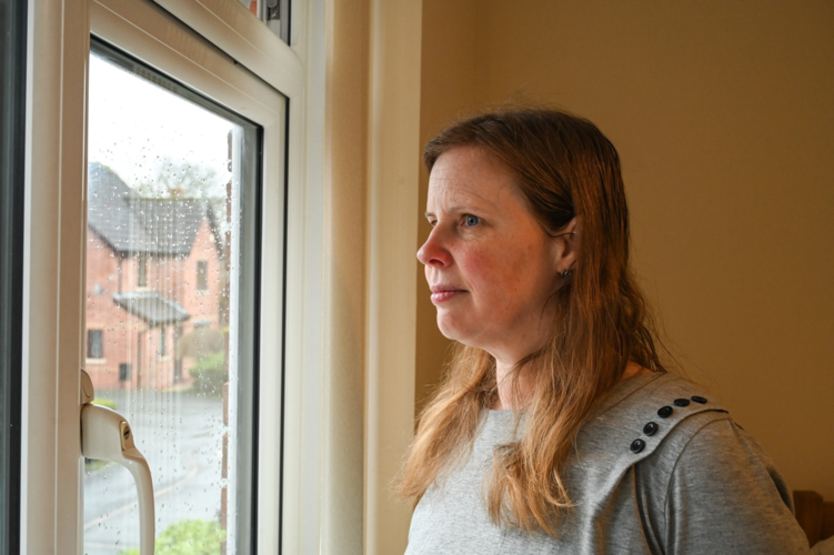 Mom scammed out of $300,000 by Instagram con artists | National ...