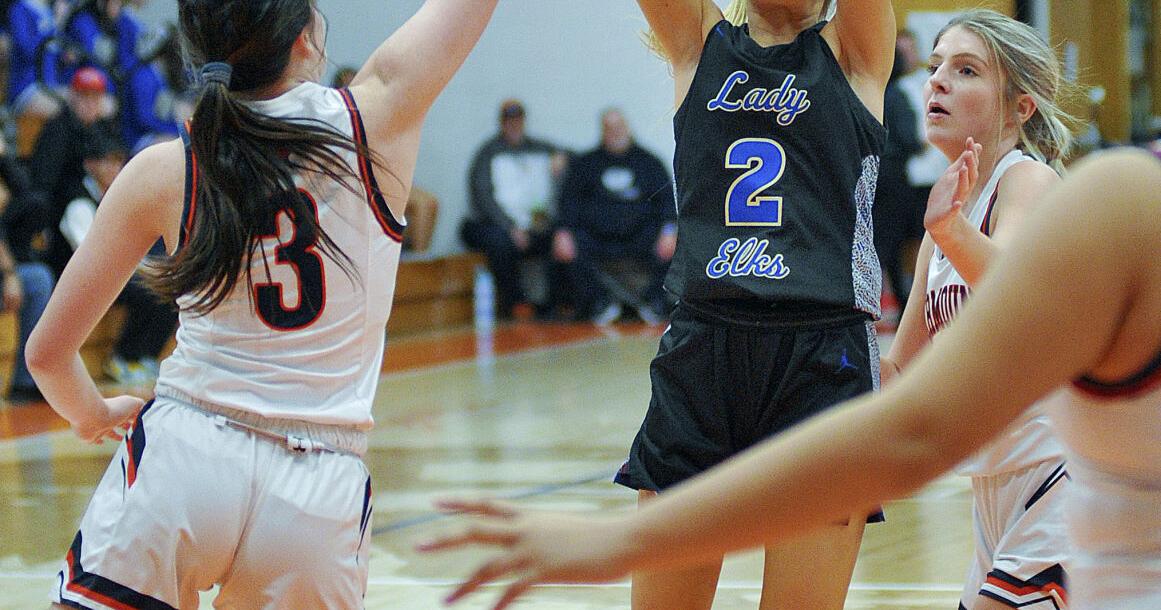 Lady Rams survive Elk attack, Lady Elks beat Trojans | Sports ...