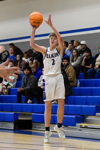 Fast start fuels East Surry's 74-45 win over Elkin | Mtairy ...