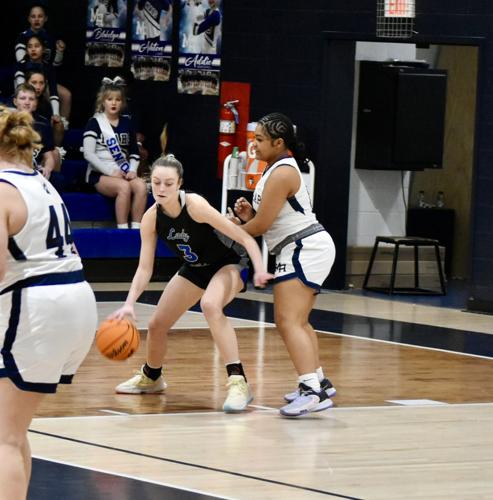 Lady Elks take down the MA Bears on the road | Sports | elkintribune.com