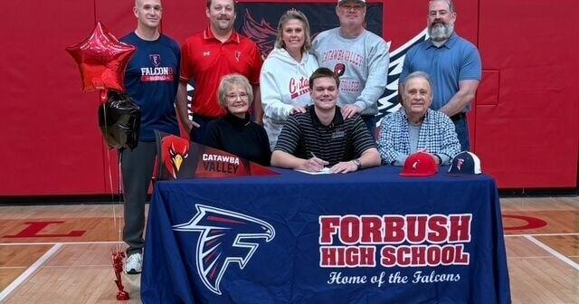 Forbush baseball players sign for college teams | Yadkin | elkintribune.com