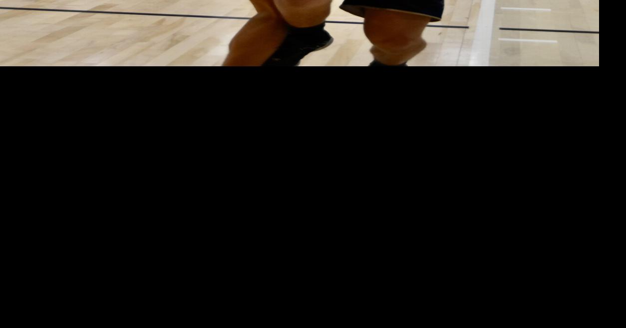 Buckin’ Elks bash the Starmount Rams | Sports | elkintribune.com