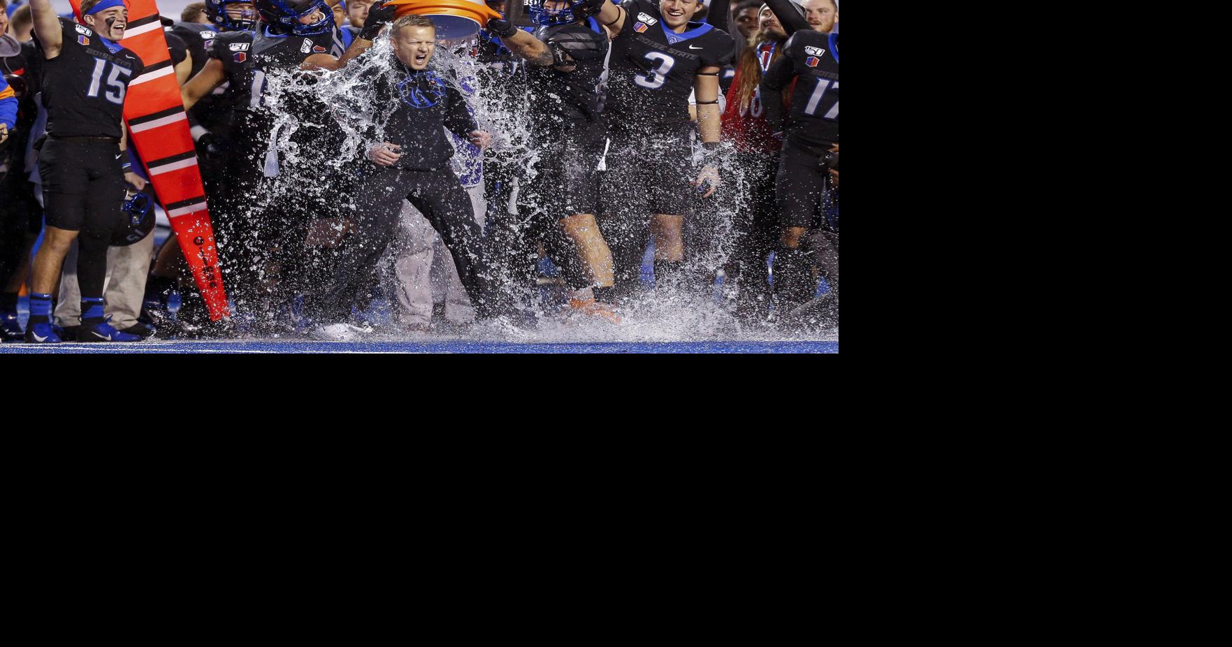 No. 18 Boise State meets Washington in Las Vegas Bowl