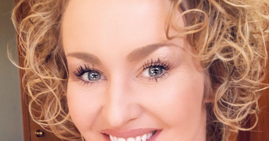 Readers' Choice Champion Colette Reynolds