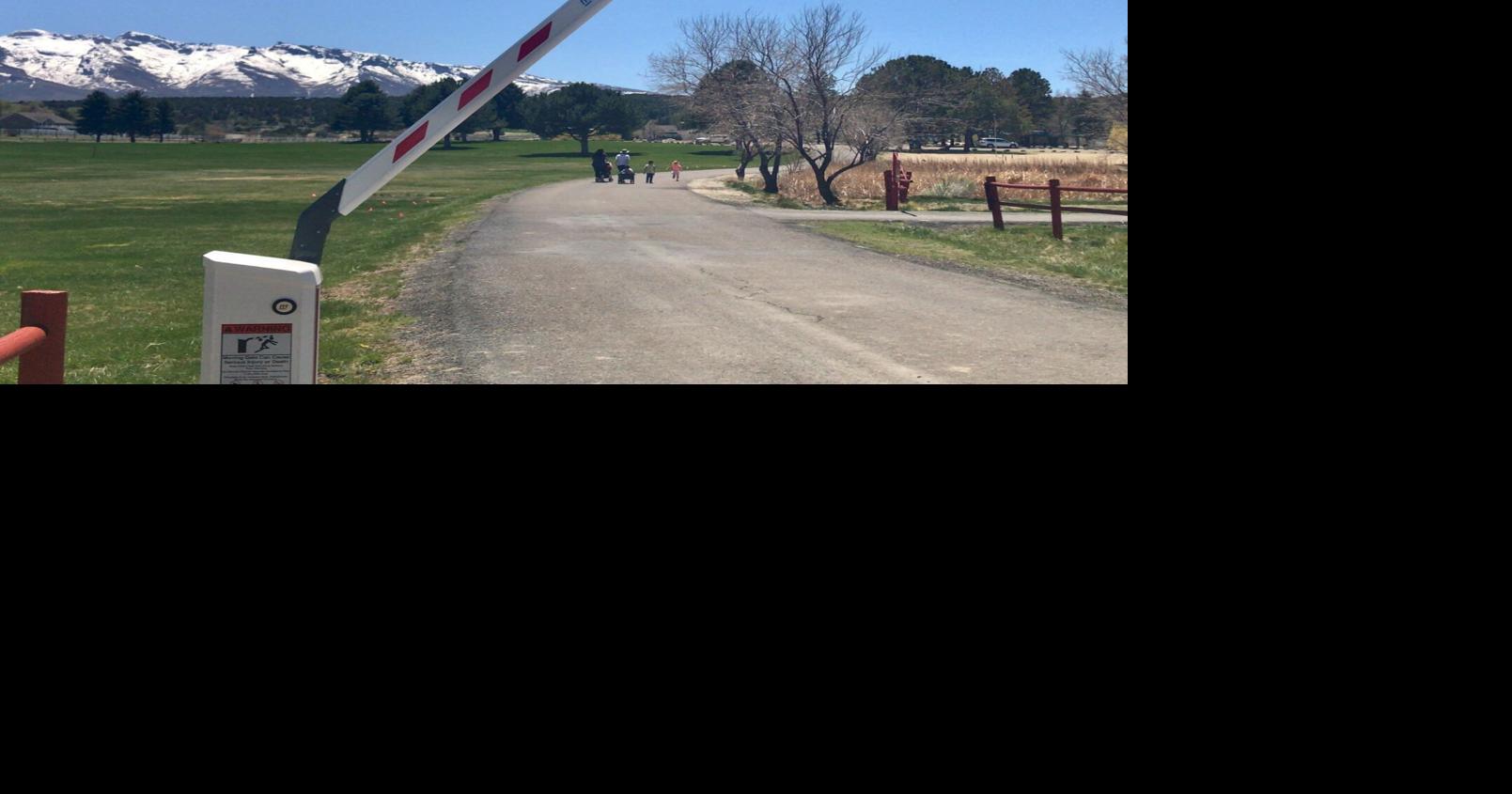 Spring Creek gates: working out the bugs