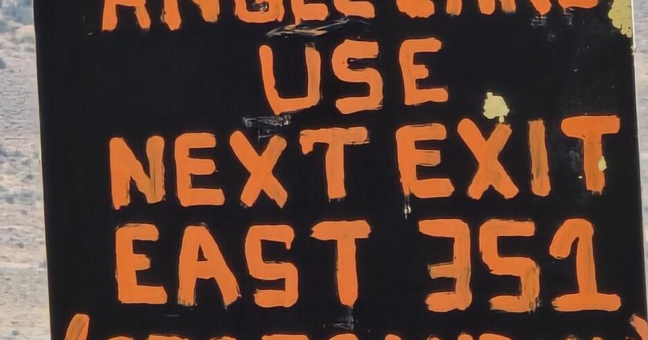 Kohn: Sign points out, 'GPS is wrong' in Berverly Hills