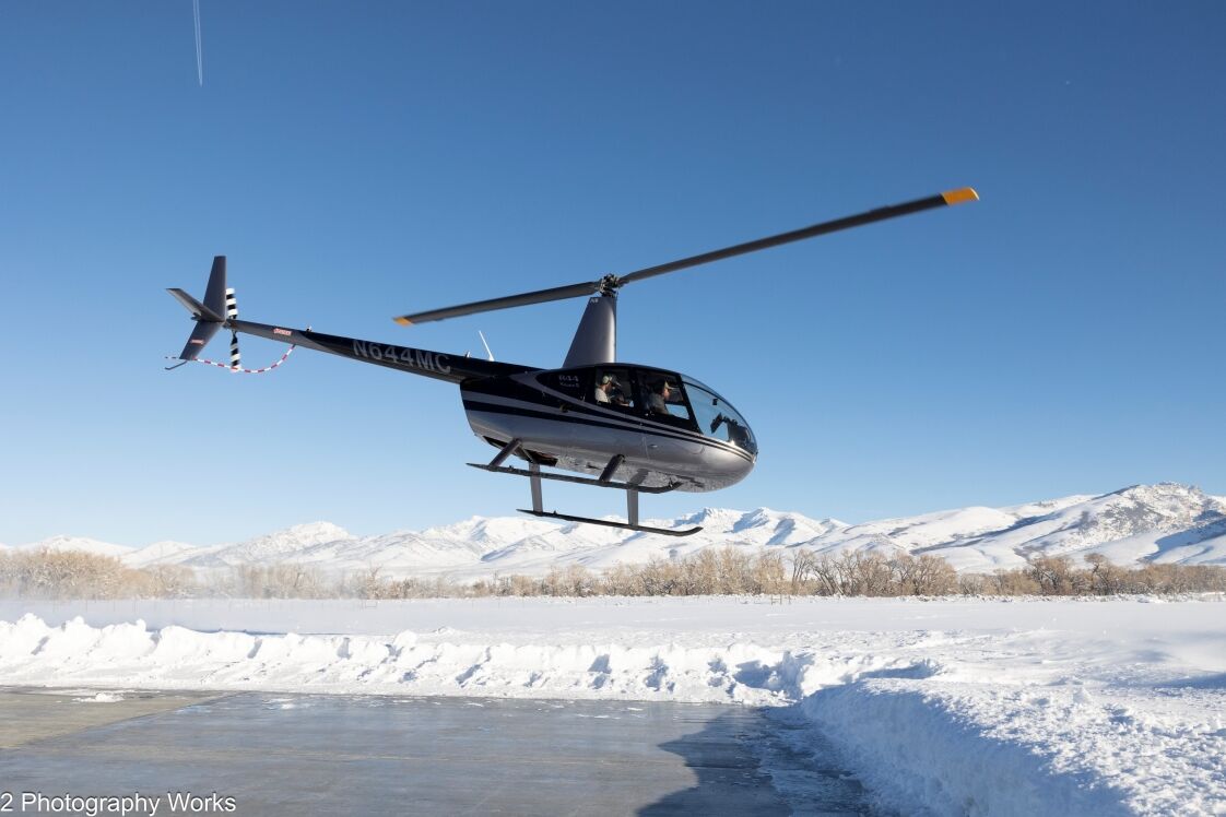 Pruitt Aviation helicopter tours active during winter