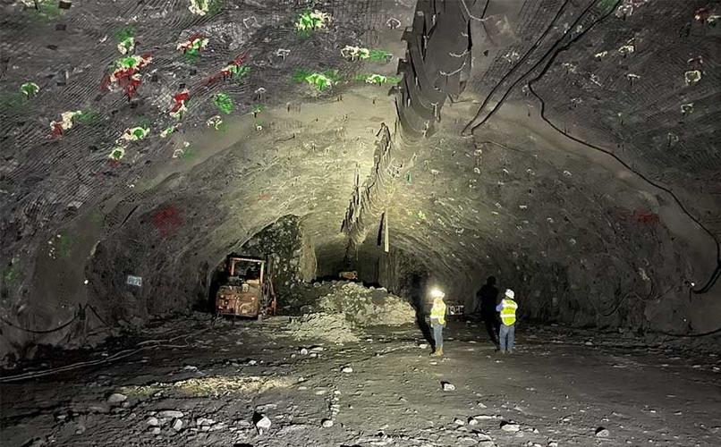 Excavating one of the largest underground caverns in history