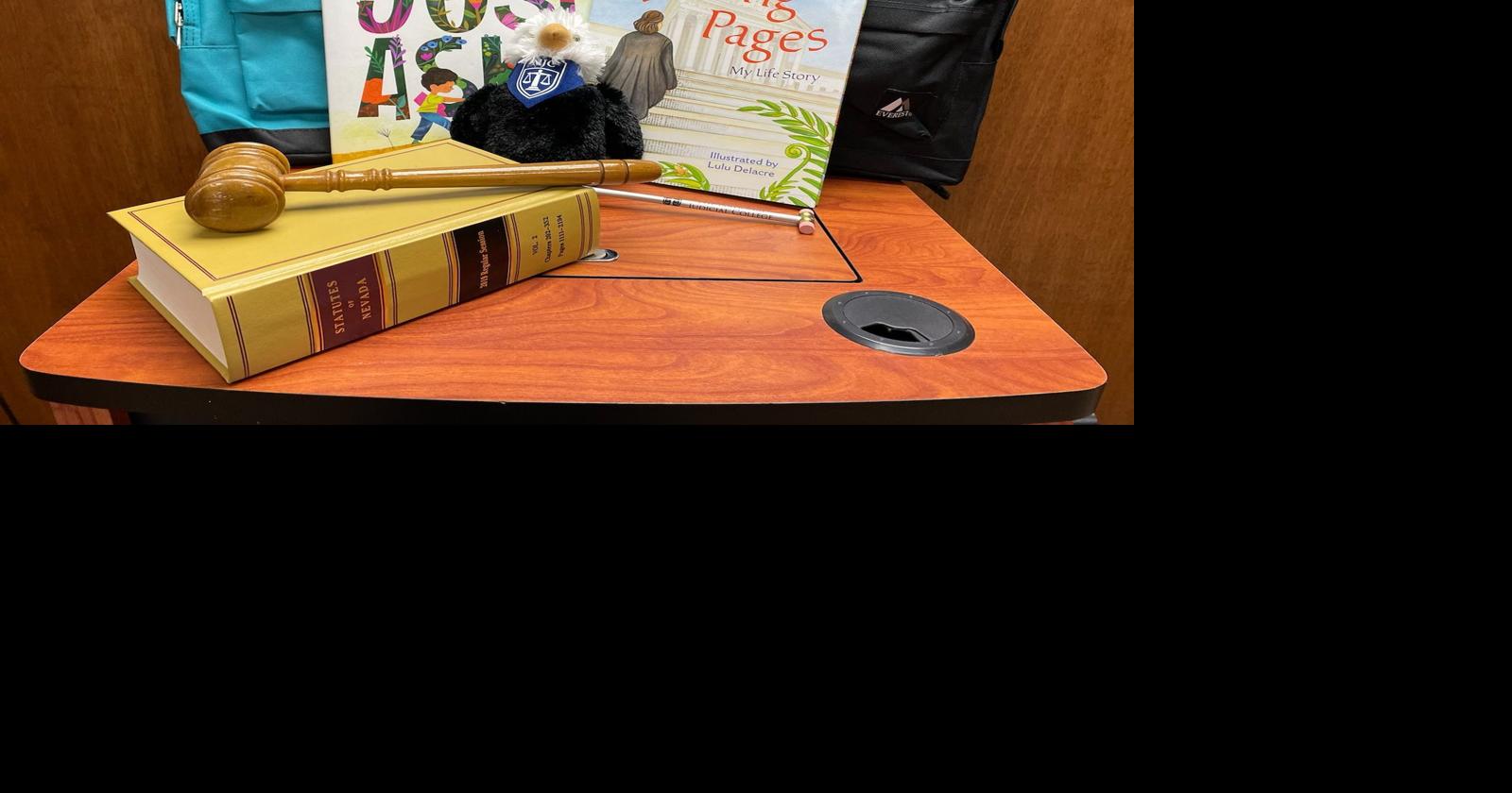 Judges share love of reading with Carlin schoolchildren