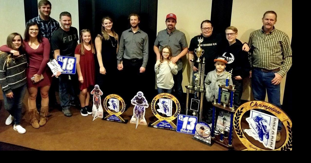 Gold Diggers win 'Race of the Year' award