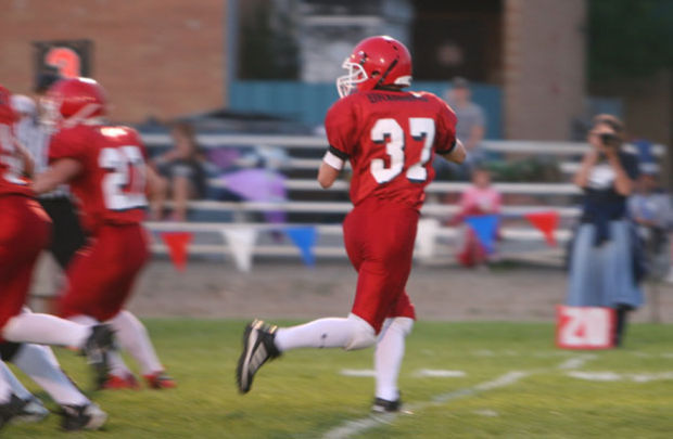 Carlin squeezes by VC