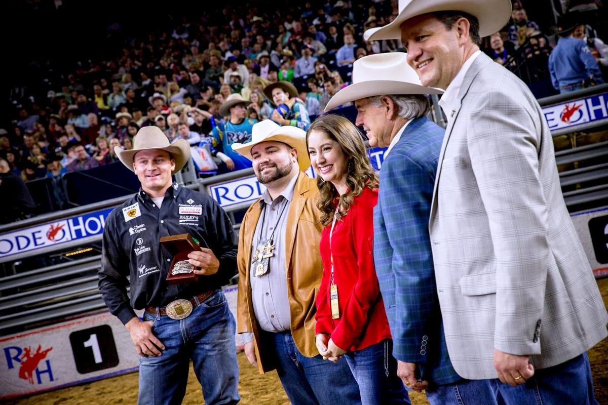 Nevada rodeo cowboys going different directions, tours | Local ...