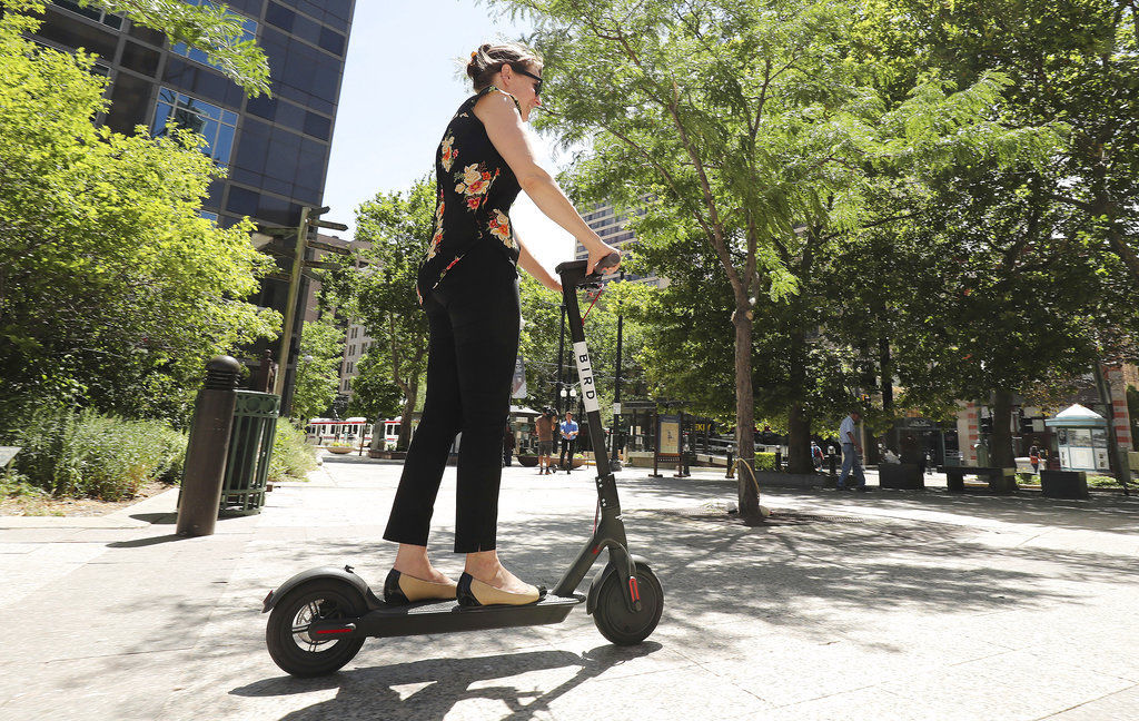 'Dockless' electric scooters arrive in Salt Lake City