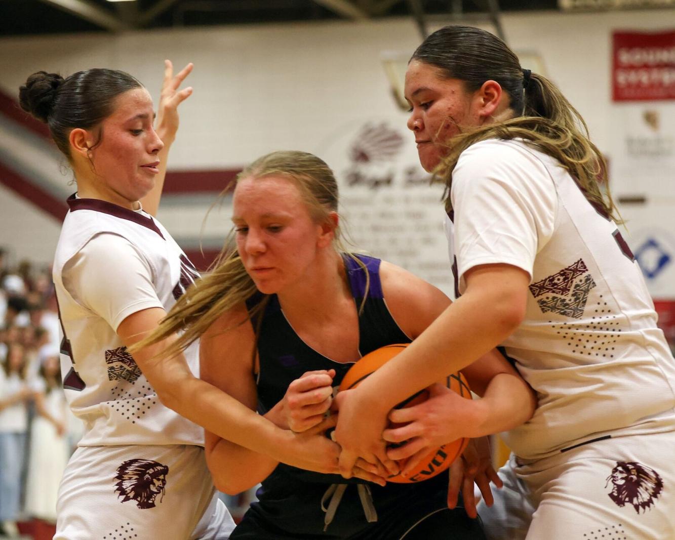 Elko girls dominate rematch with Spring Creek