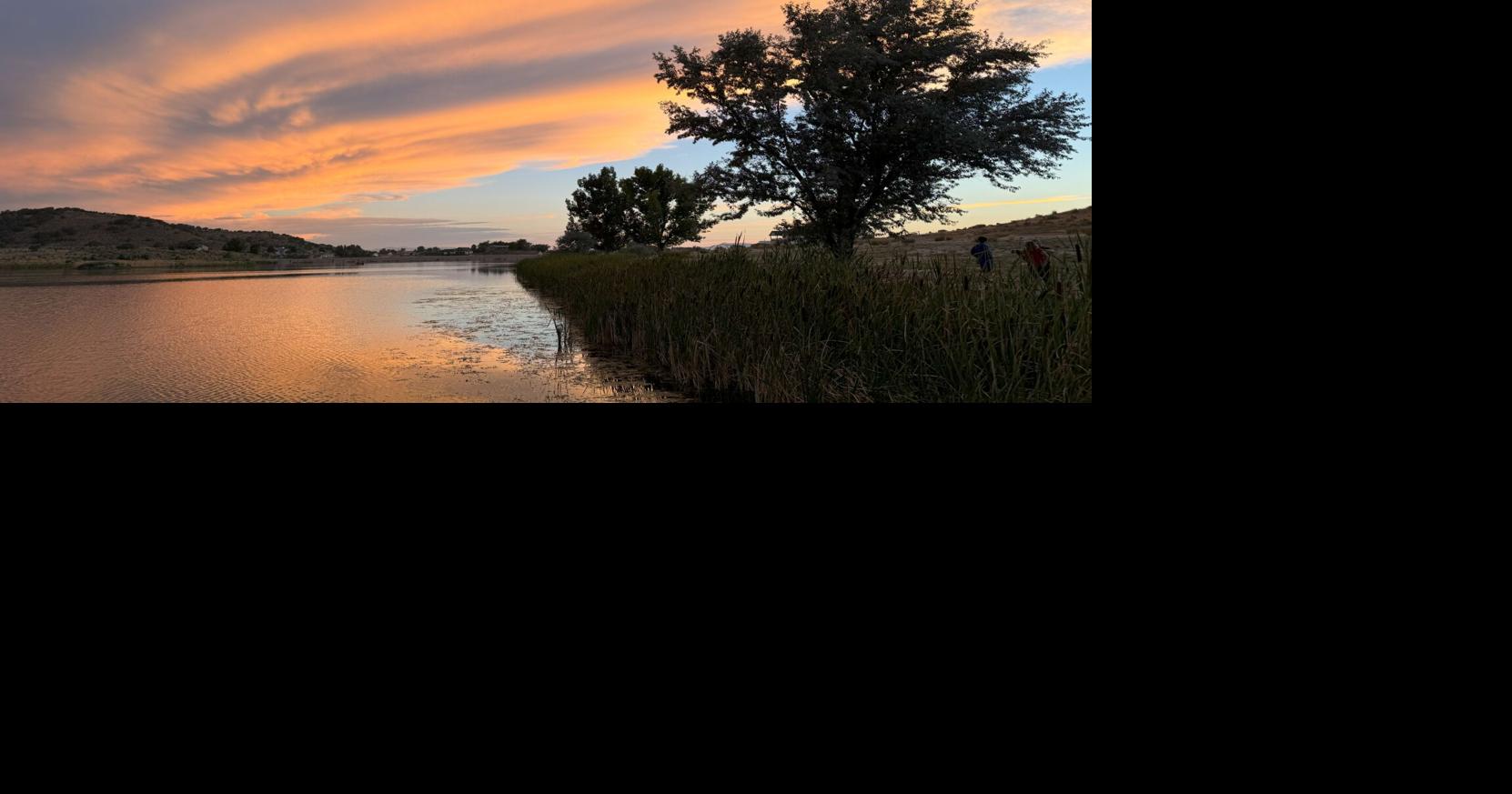 Photos: Sunset at the Spring Creek Marina