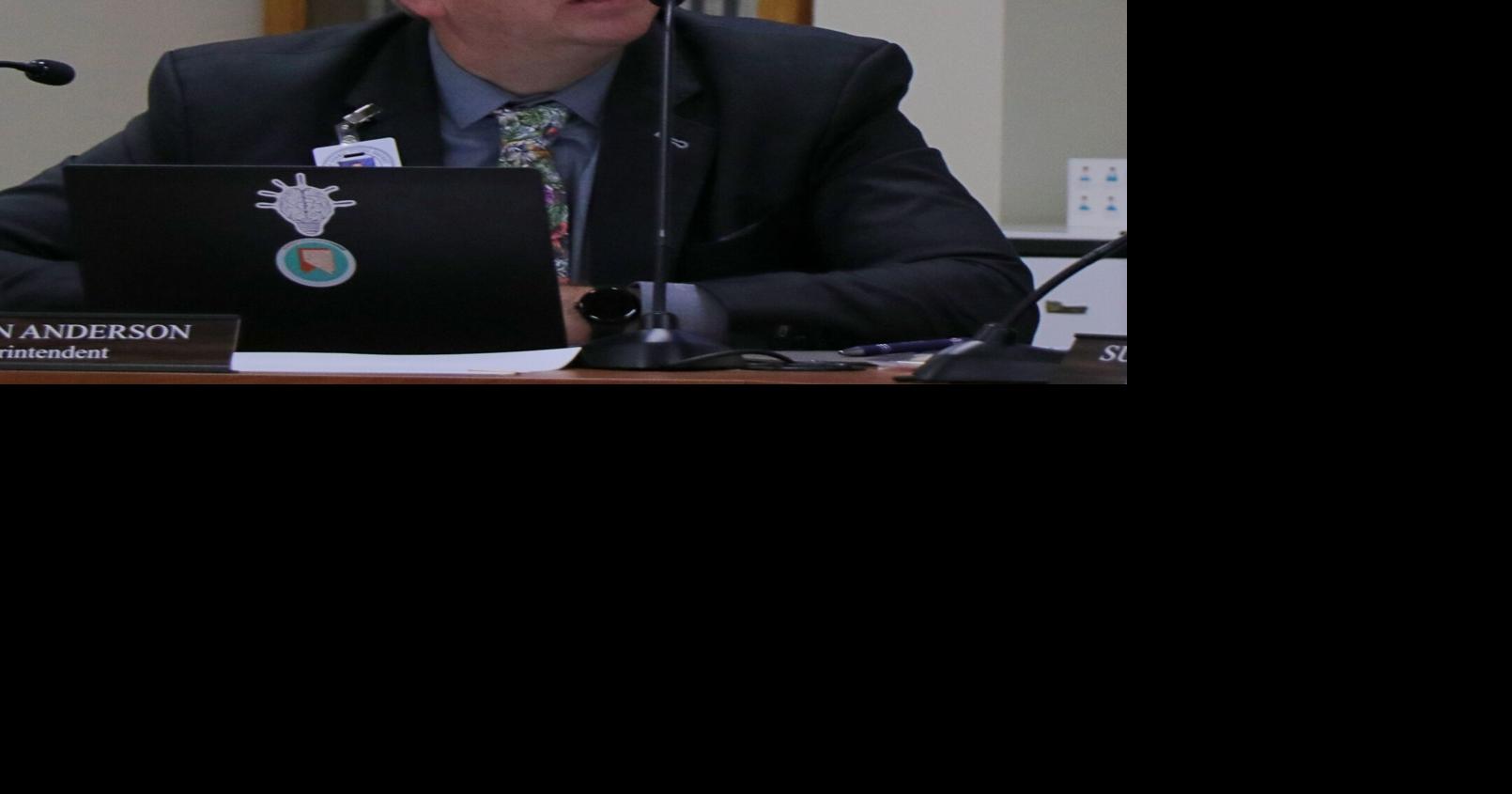 Schools Superintendent Anderson has new 3-year contract