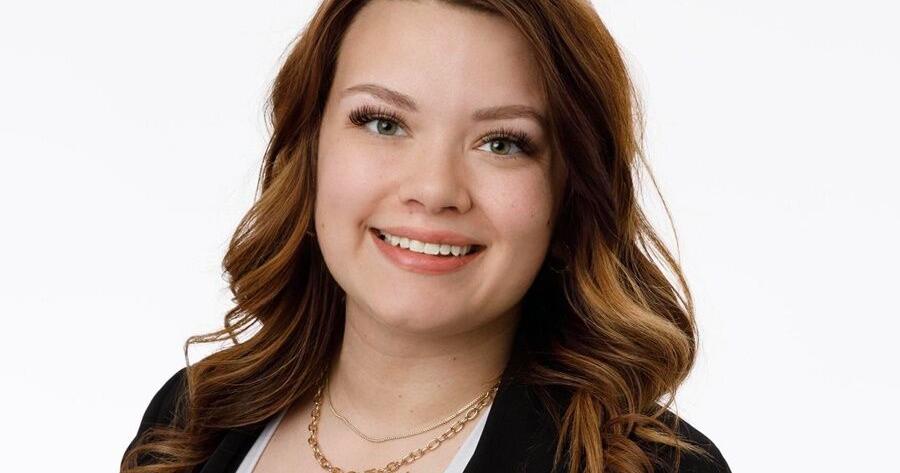 Ackley earns Realtor accreditation award