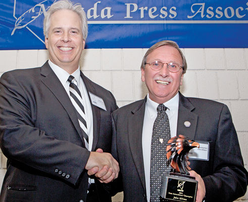 Ellison recognized as a friend of the press, Free Press garners ...