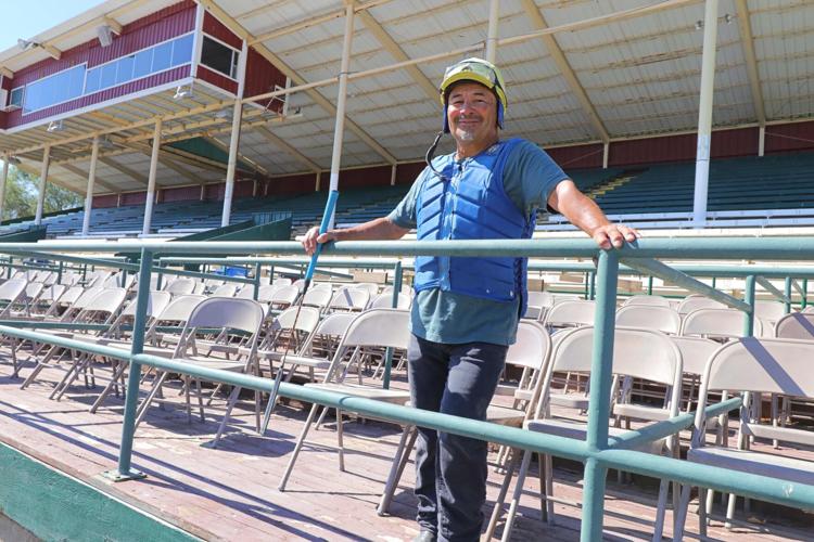 Longtime horse race jockey recalls life in the saddle