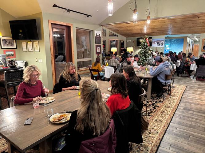 Speaker focuses on avalanche safety at Ruby 360 dinner event