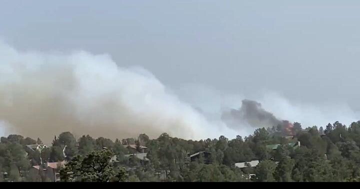 Wildfire destroys at least 150 structures in New Mexico town
