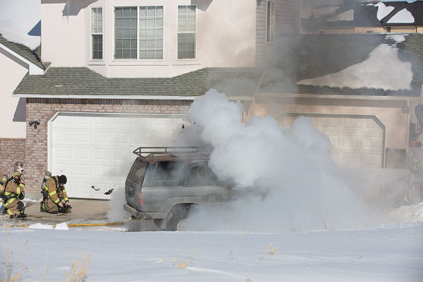 Fire totals vehicle in Elko driveway