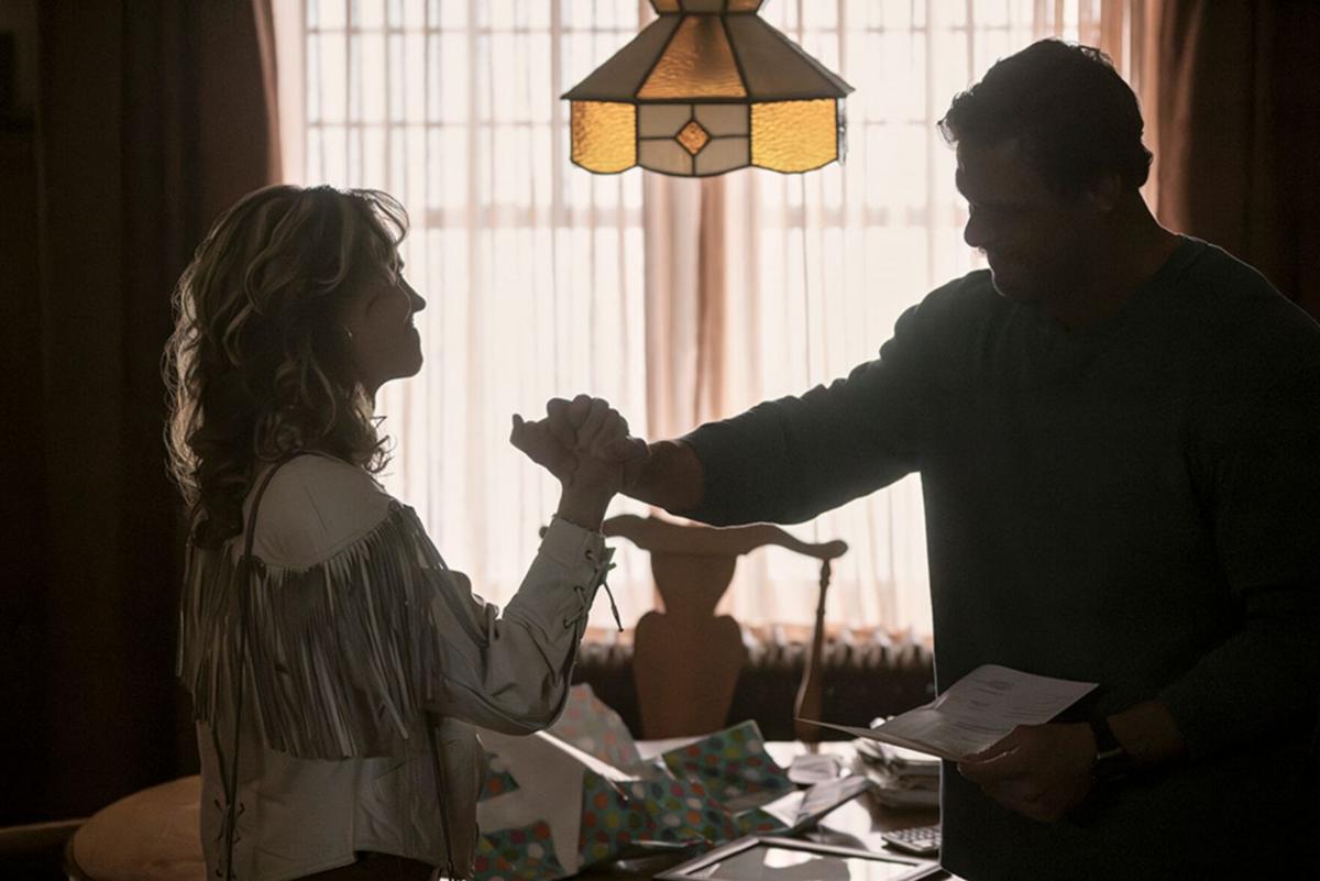 Ordinary Angels movie review