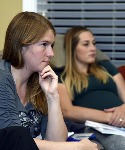 Hypnosis helps expectant moms reduce pain, shorten labor