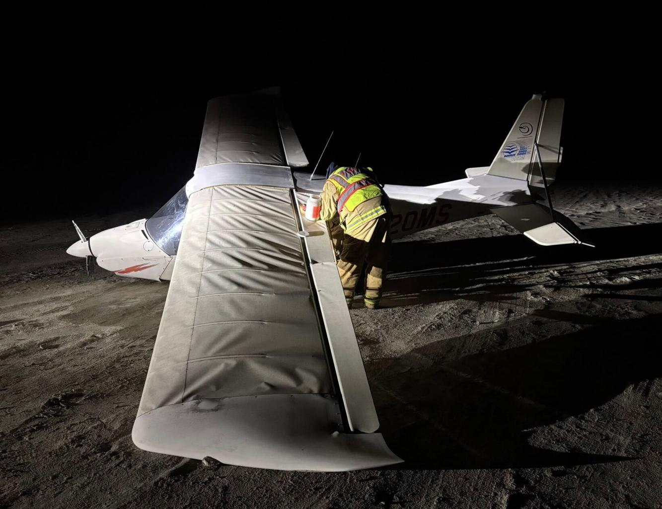 2 unharmed when small plane crashes on Bonneville Salt Flats