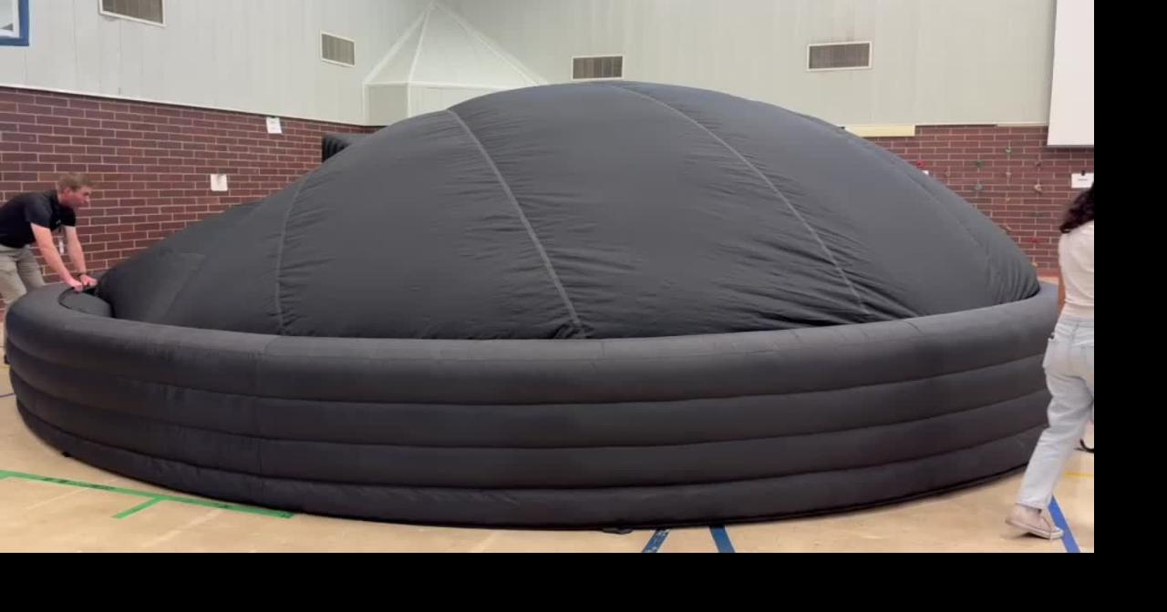 STEM students create inflatable planetarium for younger kids