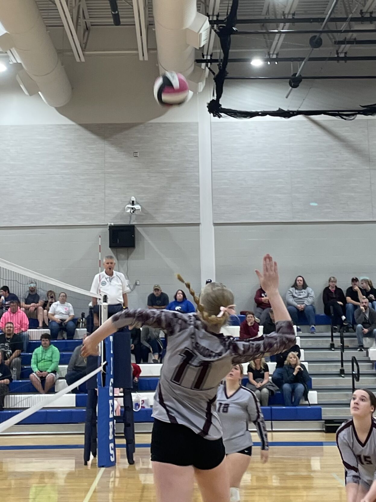 High school volleyball: Ellsworth pushes past Sumner in four sets ...