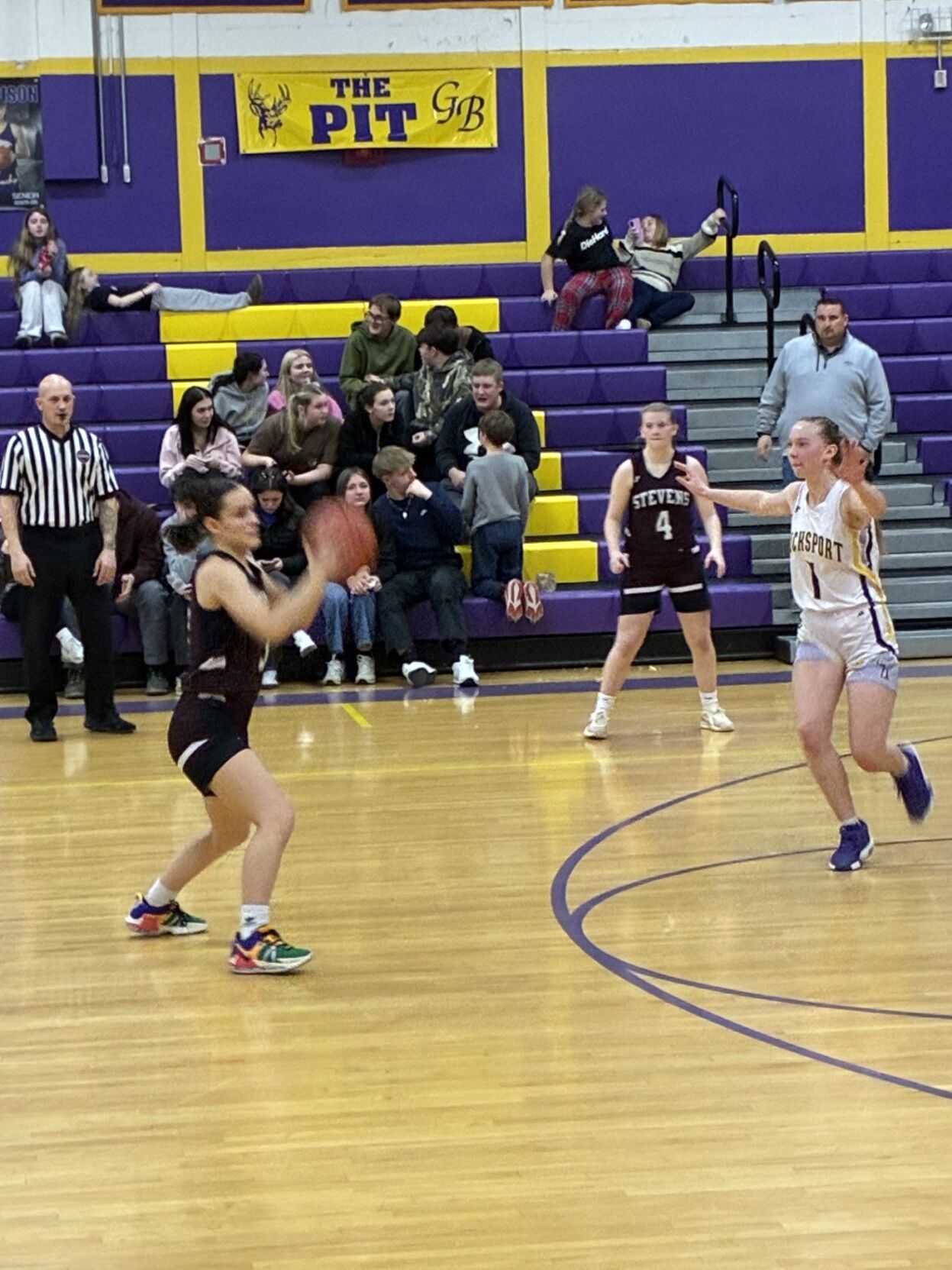 George Stevens girls stating a case as a championship contender in ...