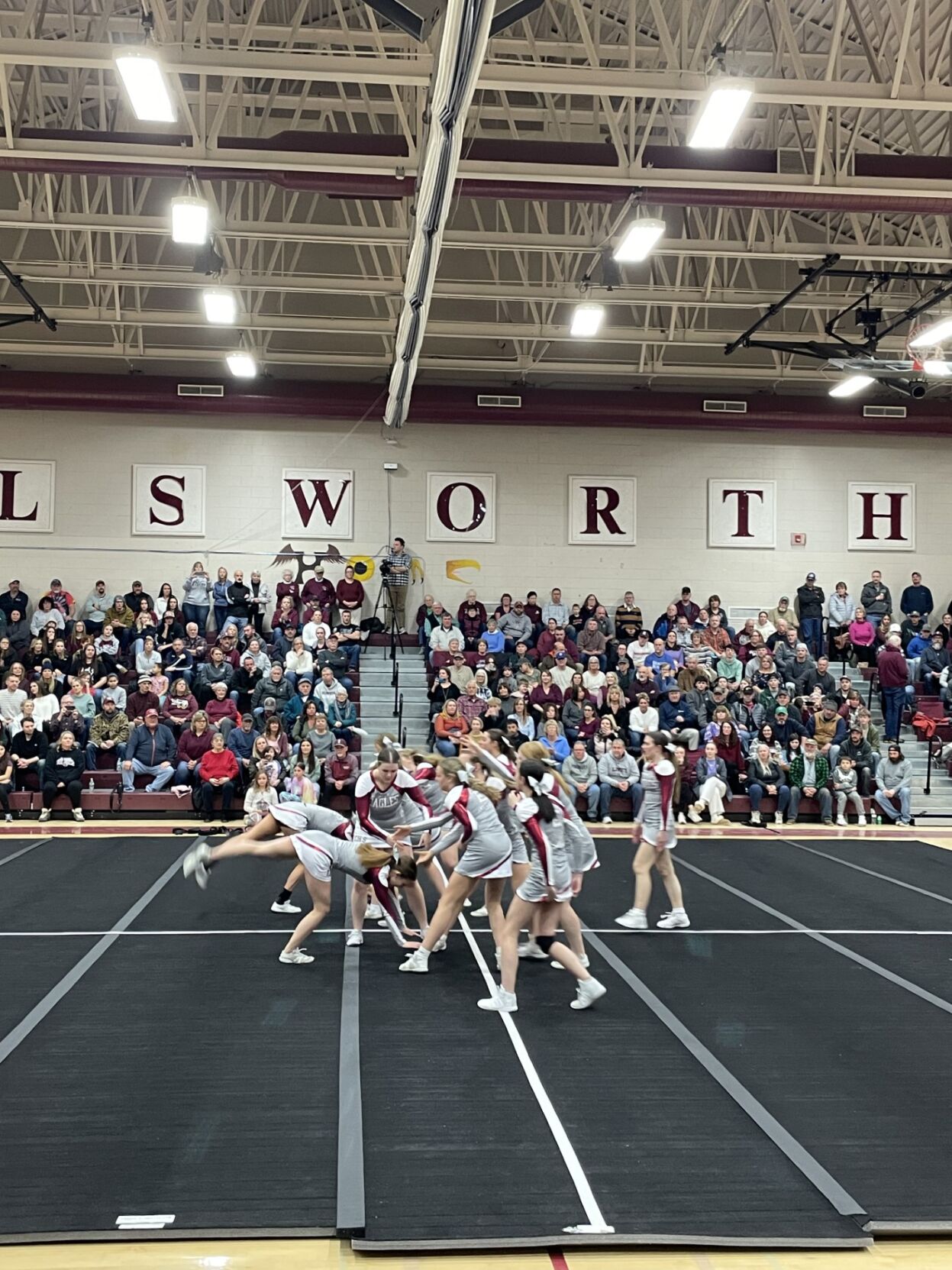 Ellsworth cheerleaders staying focused on bigger goals | Sports ...