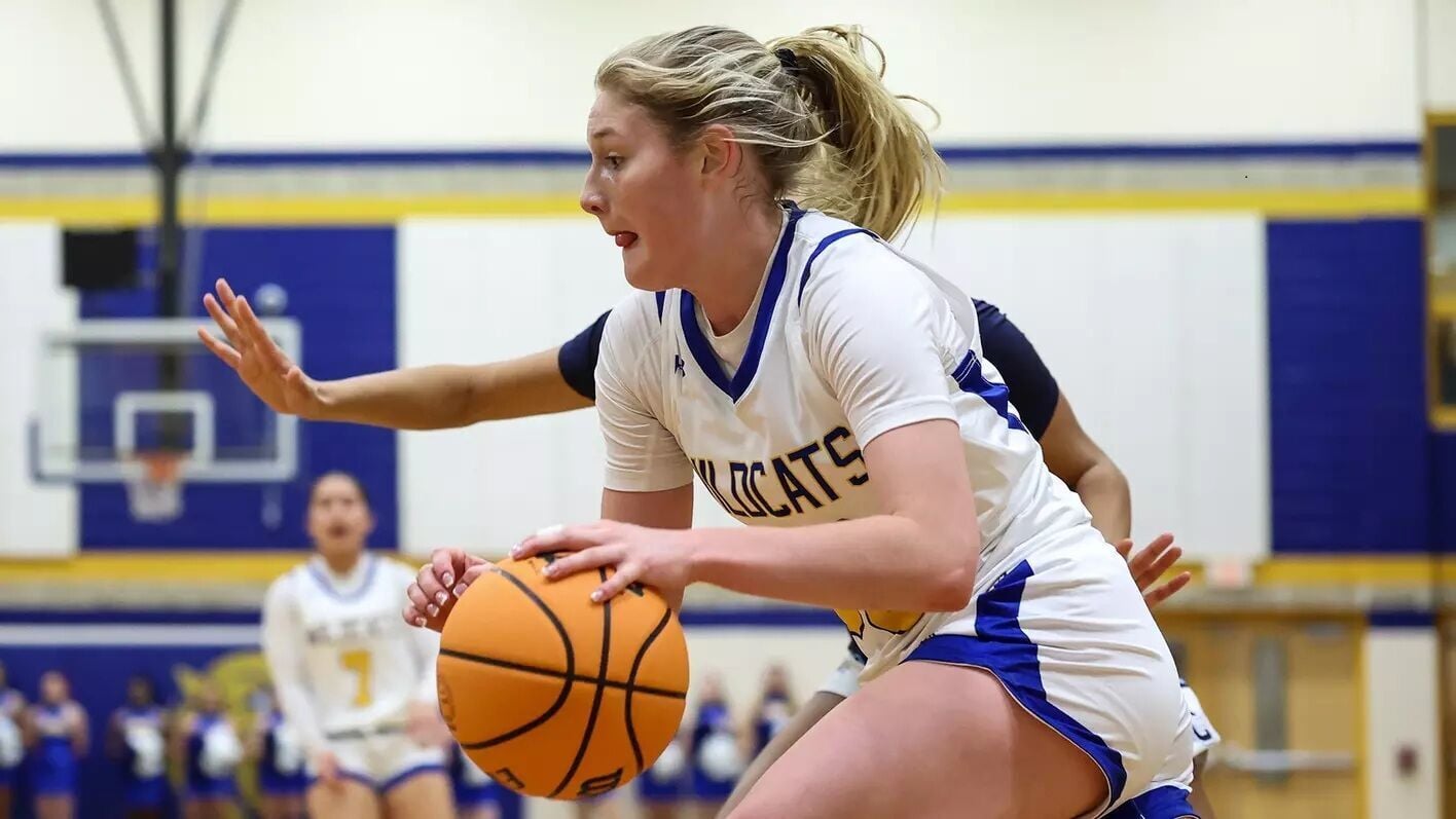College roundup: Jaffray shines in JWU win; Maine Maritime women defeat ...