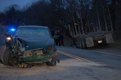 UPDATED: Accident Closes Oak Street | Cops & Courts | ellsworthamerican.com