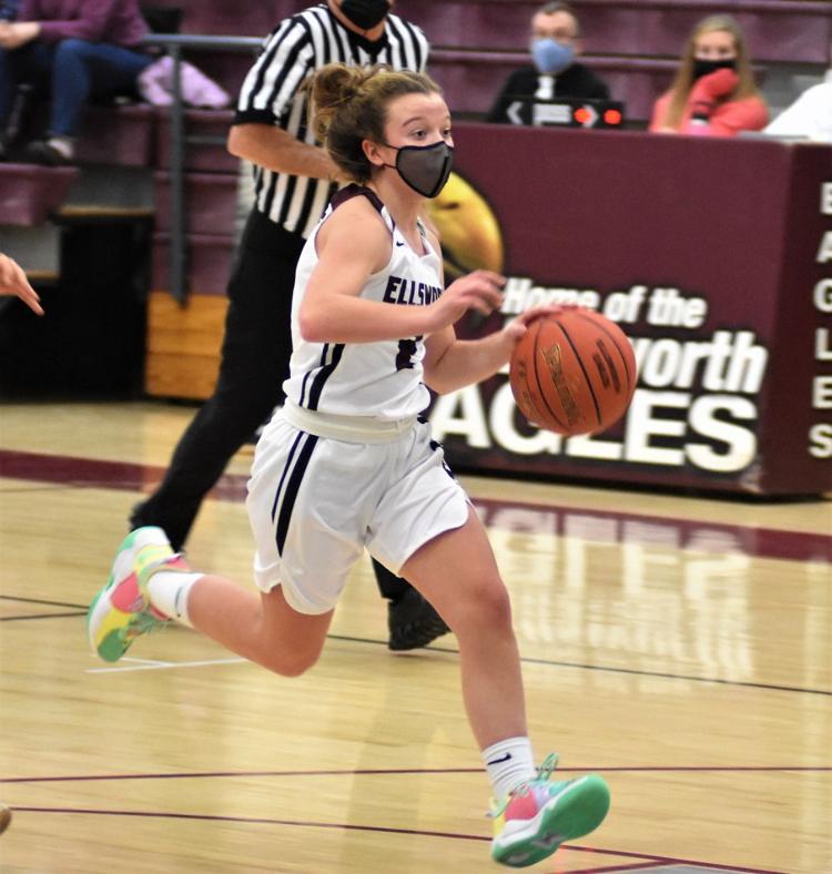 Ellsworth girls win 4 straight as Pooler gets 100th victory ...