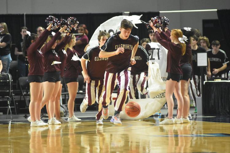 Have Mercier! Eagles advance to finals behind 38 points from Chance ...