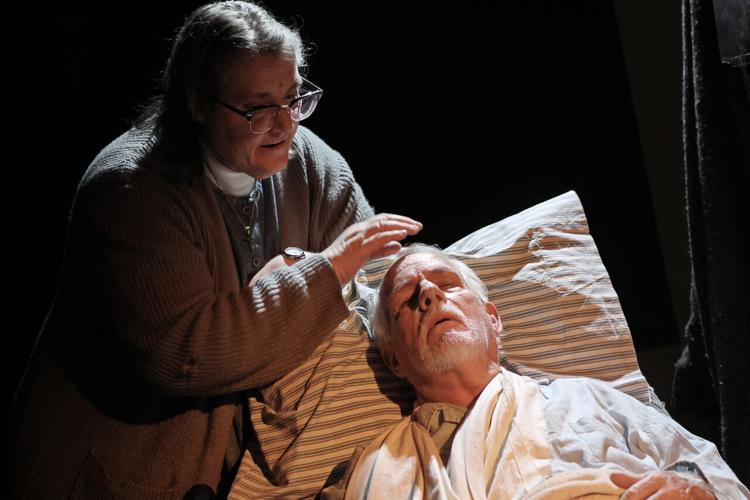 The joy of 'Misery': New Surry Theatre's stage production of Stephen King thriller a dark ...