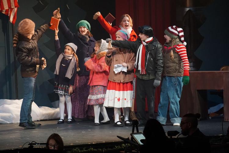 Story time: Grand delivers memorable trip to holidays past with 'A ...