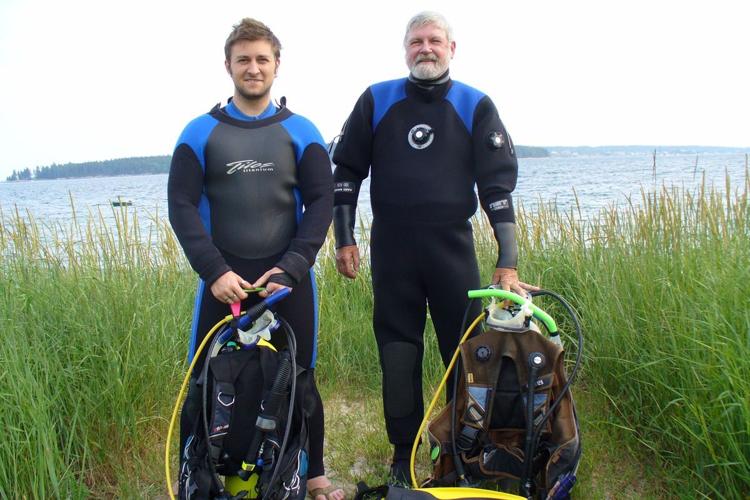 Retired teacher doesn’t let rare autoimmune disorder slow him down ...